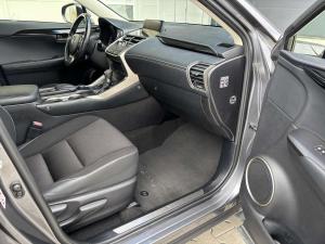 Grey Lexus NX 300h 2015 in Vilnius, with an engine capacity of 2.49 L and mileage of 171 thousand km for 17900 €, photo 10 on AUTOMOTO.COM.LV