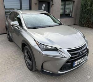 Pelēks Lexus NX 300h 2015 Kauņa, ar dzinēja tilpumu 2.49 L un nobraukumu 179 tūkst. km par 17000 €, foto  vietnē AUTOMOTO.COM.LV