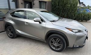 Grey Lexus NX 300h 2015 in Kaunas, with an engine capacity of 2.49 L and mileage of 179 thousand km for 17000 €, photo 3 on AUTOMOTO.COM.LV