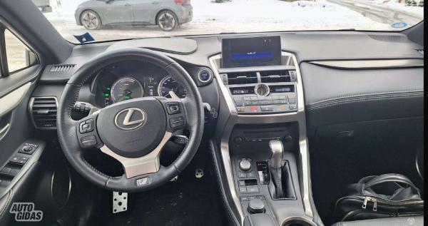 Pelēks Lexus NX 300h 2015 Kauņa, ar dzinēja tilpumu 2.50 L un nobraukumu 144 tūkst. km par 19950 €, foto 6 vietnē AUTOMOTO.COM.LV