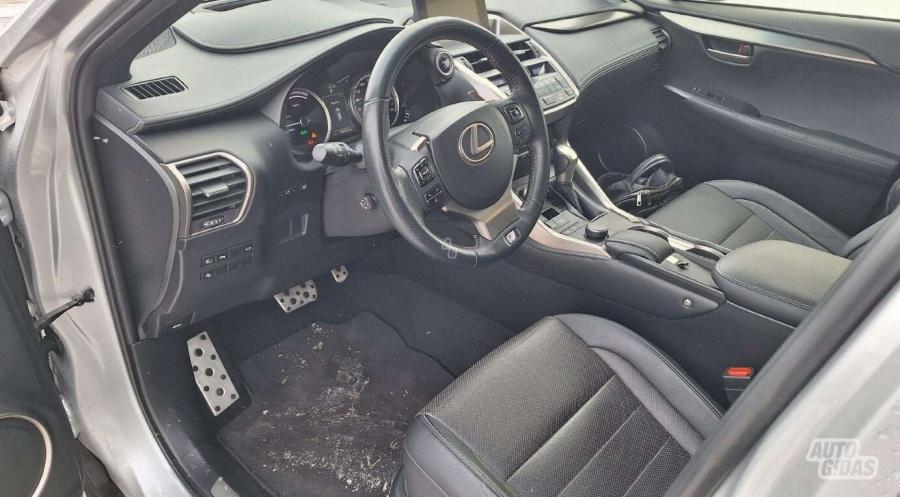 Pelēks Lexus NX 300h 2015 Kauņa, ar dzinēja tilpumu 2.50 L un nobraukumu 144 tūkst. km par 19950 €, foto 7 vietnē AUTOMOTO.COM.LV