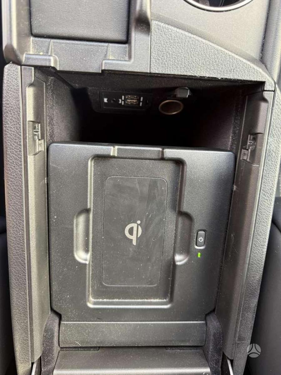 Pelēks Lexus NX 300h 2015 Viļņa, ar dzinēja tilpumu 2.50 L un nobraukumu 217 tūkst. km par 19550 €, foto 26 vietnē AUTOMOTO.COM.LV