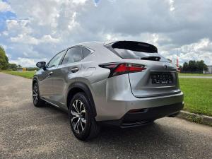 Grey Lexus NX 300h 2015 in Kaunas, with an engine capacity of 2.49 L and mileage of 152 thousand km for 20950 €, photo 8 on AUTOMOTO.COM.LV