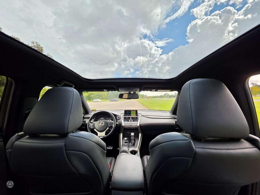 Grey Lexus NX 300h 2015 in Kaunas, with an engine capacity of 2.49 L and mileage of 152 thousand km for 20950 €, photo 14 on AUTOMOTO.COM.LV