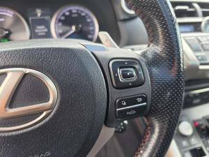 Grey Lexus NX 300h 2015 in Kaunas, with an engine capacity of 2.49 L and mileage of 152 thousand km for 20950 €, photo 21 on AUTOMOTO.COM.LV