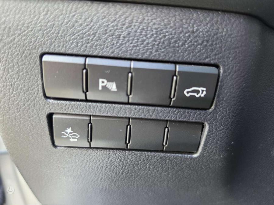 Grey Lexus NX 300h 2015 in Kaunas, with an engine capacity of 2.49 L and mileage of 152 thousand km for 20950 €, photo 24 on AUTOMOTO.COM.LV