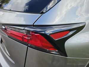 Grey Lexus NX 300h 2015 in Kaunas, with an engine capacity of 2.49 L and mileage of 152 thousand km for 20950 €, photo 29 on AUTOMOTO.COM.LV
