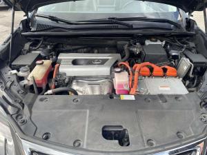 Grey Lexus NX 300h 2015 in Vilnius, with an engine capacity of 2.49 L and mileage of 186 thousand km for 17350 €, photo 11 on AUTOMOTO.COM.LV