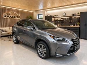 Pelēks Lexus NX 300h 2015 Viļņa, ar dzinēja tilpumu 2.49 L un nobraukumu 135 tūkst. km par 18900 €, foto  vietnē AUTOMOTO.COM.LV