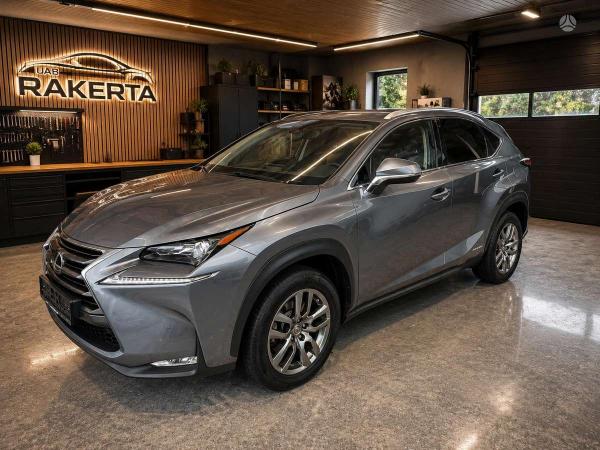 Grey Lexus NX 300h 2015 in Vilnius, with an engine capacity of 2.49 L and mileage of 135 thousand km for 18900 €, photo 2 on AUTOMOTO.COM.LV