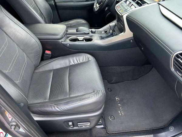 Grey Lexus NX 300h 2015 in Vilnius, with an engine capacity of 2.49 L and mileage of 135 thousand km for 18900 €, photo 7 on AUTOMOTO.COM.LV