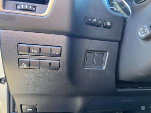 Grey Lexus NX 300h 2015 in Panevezys, with an engine capacity of 2.49 L and mileage of 182 thousand km for 19800 €, photo 10 on AUTOMOTO.COM.LV