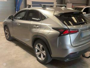 Grey Lexus NX 300h 2015 in Daugavpils, with an engine capacity of 2.49 L and mileage of 228 thousand km for 19500 €, photo 7 on AUTOMOTO.COM.LV