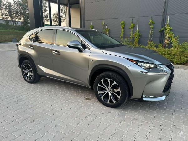 Grey Lexus NX 300h 2015 in Vilnius, with an engine capacity of 2.49 L and mileage of 385 thousand km for 15000 €, photo 3 on AUTOMOTO.COM.LV