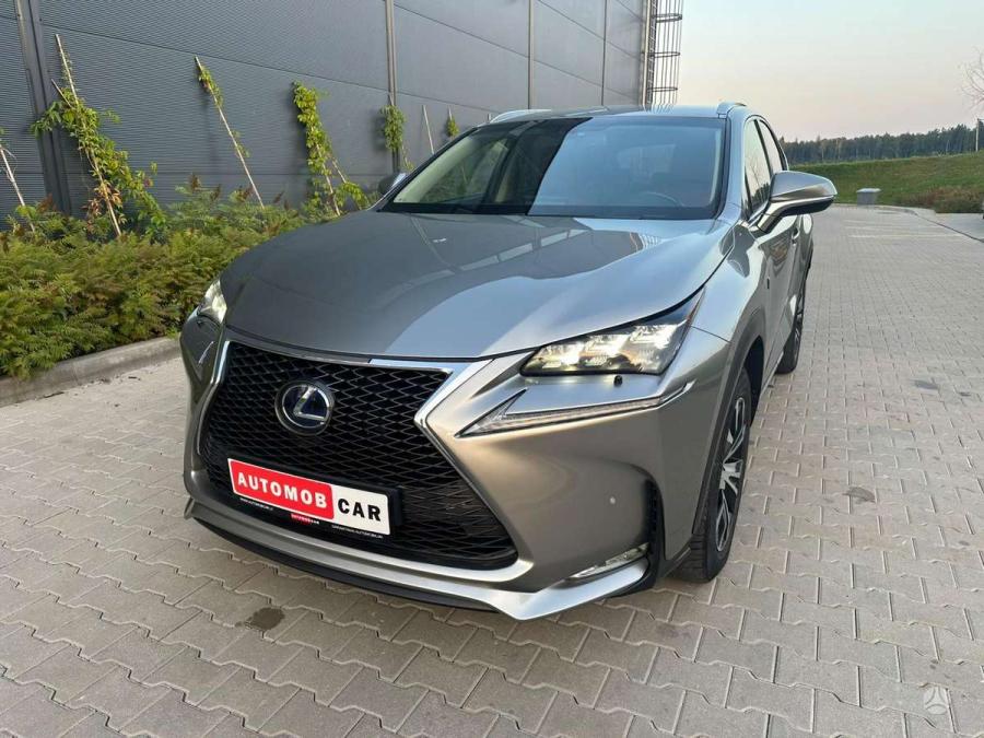 Серый Лексус NX 300h 2015 в Вильнюс, объемом двигателя 2.49 л и пробегом 385 тыс. км за 15000 €, фото 17 на AUTOMOTO.COM.LV