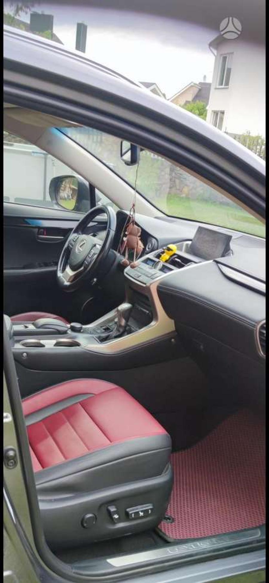 Grey Lexus NX 300h 2015 in Vilnius, with an engine capacity of 2.49 L and mileage of 242 thousand km for 18000 €, photo 3 on AUTOMOTO.COM.LV