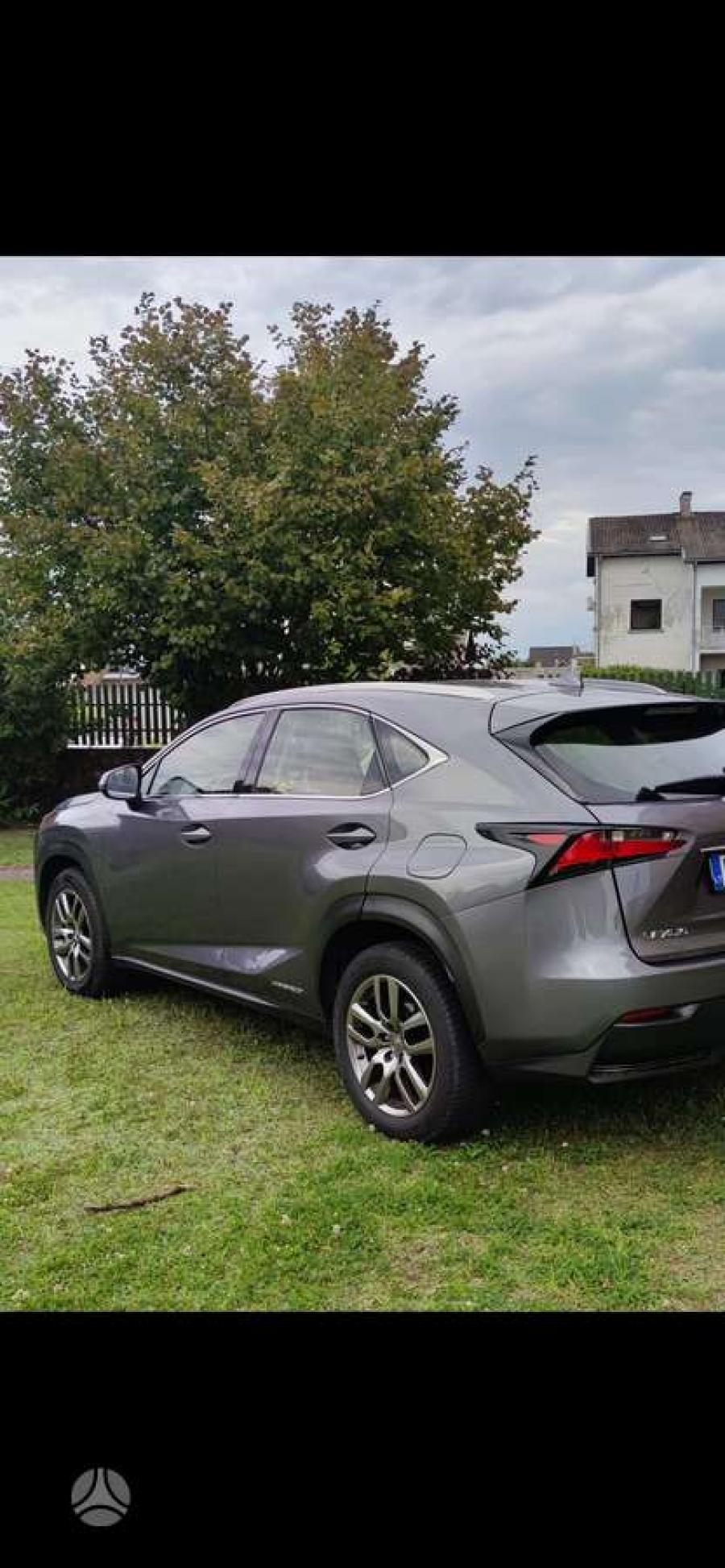 Grey Lexus NX 300h 2015 in Vilnius, with an engine capacity of 2.49 L and mileage of 242 thousand km for 18000 €, photo 10 on AUTOMOTO.COM.LV