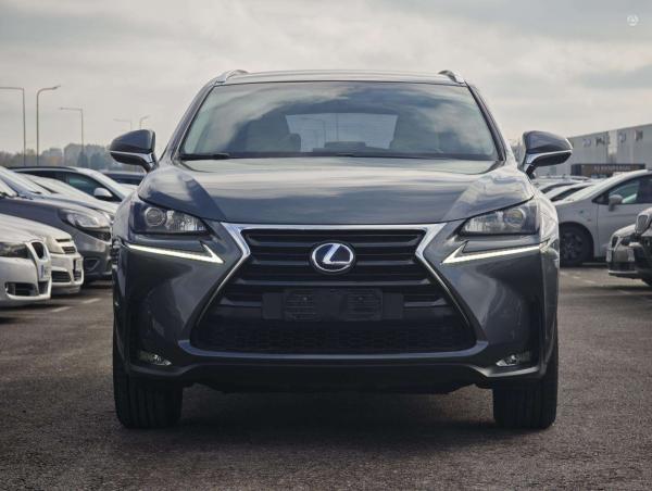 Pelēks Lexus NX 300h 2015 Viļņa, ar dzinēja tilpumu 2.49 L un nobraukumu 135 tūkst. km par 18500 €, foto 3 vietnē AUTOMOTO.COM.LV