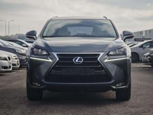 Grey Lexus NX 300h 2015 in Vilnius, with an engine capacity of 2.49 L and mileage of 135 thousand km for 18500 €, photo 3 on AUTOMOTO.COM.LV
