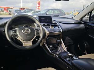 Grey Lexus NX 300h 2015 in Vilnius, with an engine capacity of 2.49 L and mileage of 135 thousand km for 18500 €, photo 5 on AUTOMOTO.COM.LV