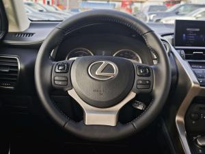 Grey Lexus NX 300h 2015 in Vilnius, with an engine capacity of 2.49 L and mileage of 135 thousand km for 18500 €, photo 10 on AUTOMOTO.COM.LV