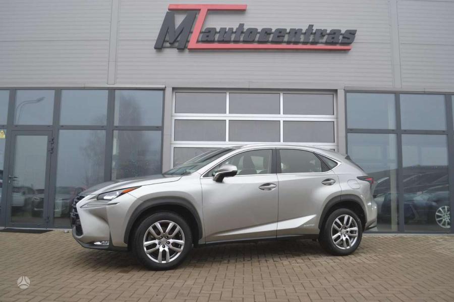 Grey Lexus NX 300h 2016 in Vilnius, with an engine capacity of 2.49 L and mileage of 126 thousand km for 19500 €, photo 1 on AUTOMOTO.COM.LV