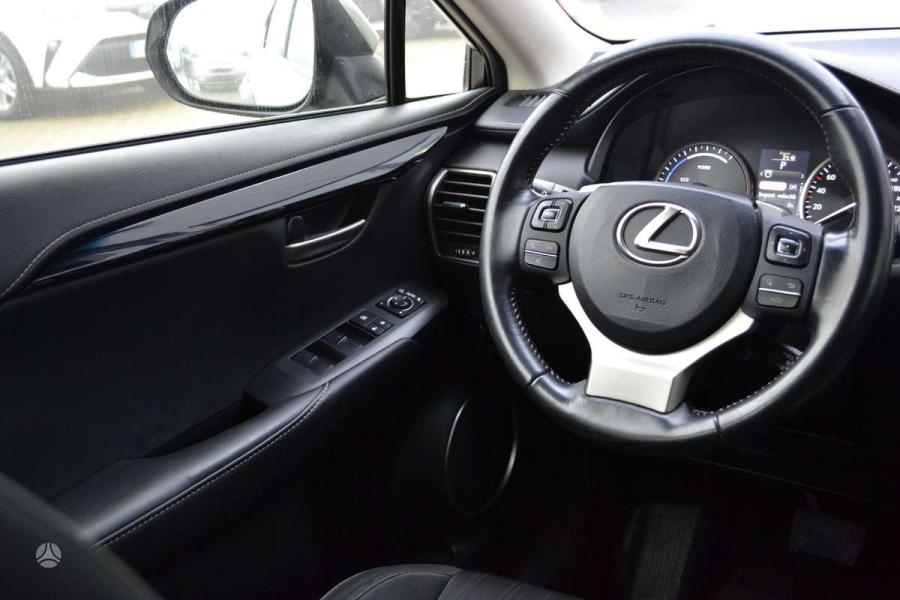 Grey Lexus NX 300h 2016 in Vilnius, with an engine capacity of 2.49 L and mileage of 126 thousand km for 19500 €, photo 30 on AUTOMOTO.COM.LV
