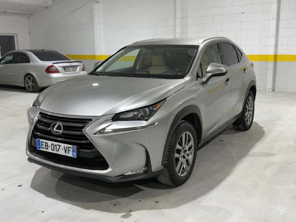 Grey Lexus NX 300h 2016 in Kaunas, with an engine capacity of 2.49 L and mileage of 202 thousand km for 17900 €, photo 1 on AUTOMOTO.COM.LV