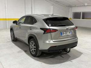 Grey Lexus NX 300h 2016 in Kaunas, with an engine capacity of 2.49 L and mileage of 202 thousand km for 17900 €, photo 5 on AUTOMOTO.COM.LV