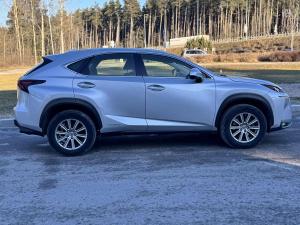 Pelēks Lexus NX 300h 2016 Viļņa, ar dzinēja tilpumu 2.49 L un nobraukumu 153 tūkst. km par 19950 €, foto 10 vietnē AUTOMOTO.COM.LV