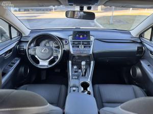 Pelēks Lexus NX 300h 2016 Viļņa, ar dzinēja tilpumu 2.50 L un nobraukumu 153 tūkst. km par 19950 €, foto 14 vietnē AUTOMOTO.COM.LV