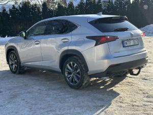 Grey Lexus NX 300h 2016 in Taurage, with an engine capacity of 2.49 L and mileage of 300 thousand km for 18500 €, photo 7 on AUTOMOTO.COM.LV