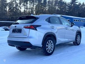 Grey Lexus NX 300h 2016 in Vilnius, with an engine capacity of 2.49 L and mileage of 153 thousand km for 18950 €, photo 5 on AUTOMOTO.COM.LV
