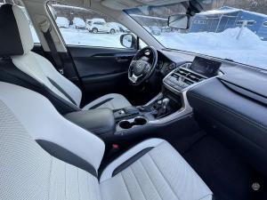 Grey Lexus NX 300h 2016 in Vilnius, with an engine capacity of 2.49 L and mileage of 153 thousand km for 18950 €, photo 23 on AUTOMOTO.COM.LV