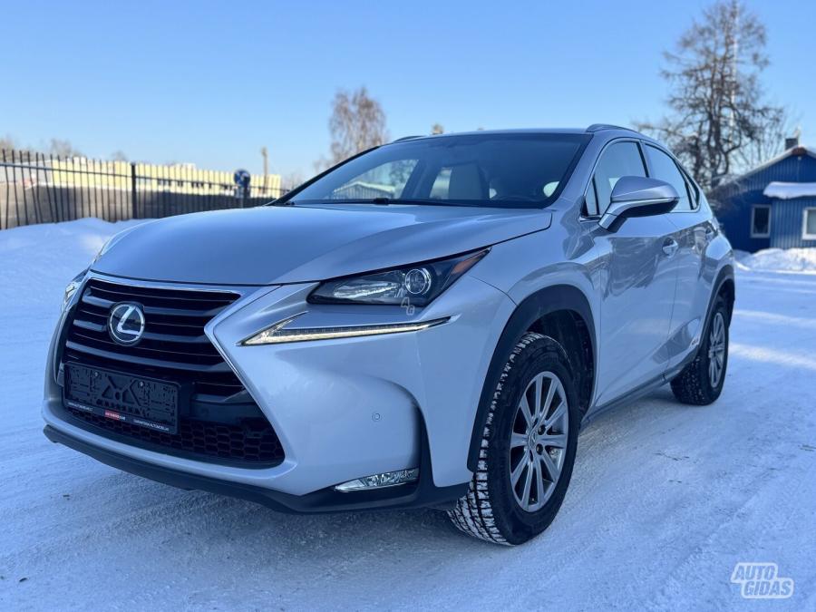 Pelēks Lexus NX 300h 2016 Viļņa, ar dzinēja tilpumu 2.50 L un nobraukumu 153 tūkst. km par 18950 €, foto 1 vietnē AUTOMOTO.COM.LV
