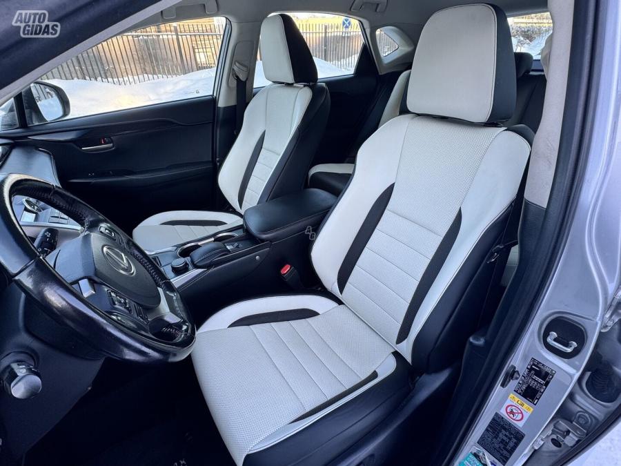 Pelēks Lexus NX 300h 2016 Viļņa, ar dzinēja tilpumu 2.50 L un nobraukumu 153 tūkst. km par 18950 €, foto 18 vietnē AUTOMOTO.COM.LV