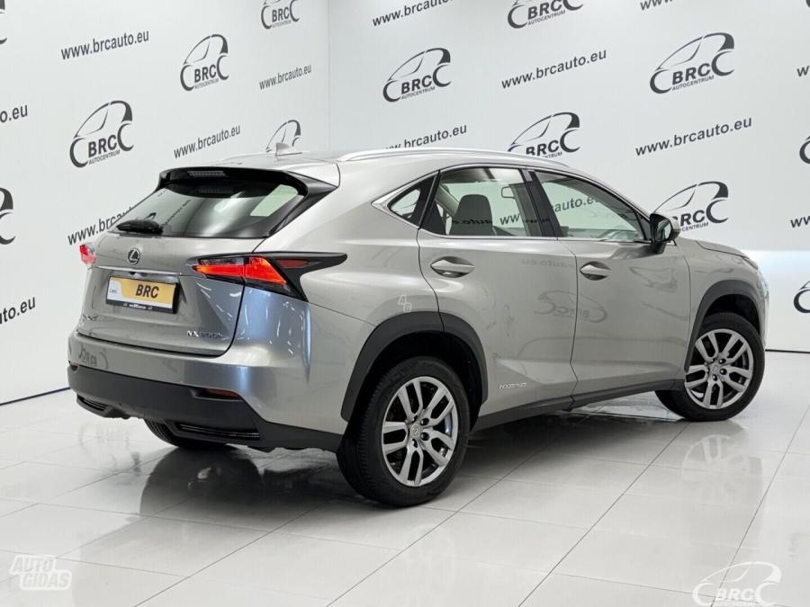 Grey Lexus NX 300h 2016 in Avizieniai, with an engine capacity of 2.50 L and mileage of 181 thousand km for 17900 €, photo 2 on AUTOMOTO.COM.LV