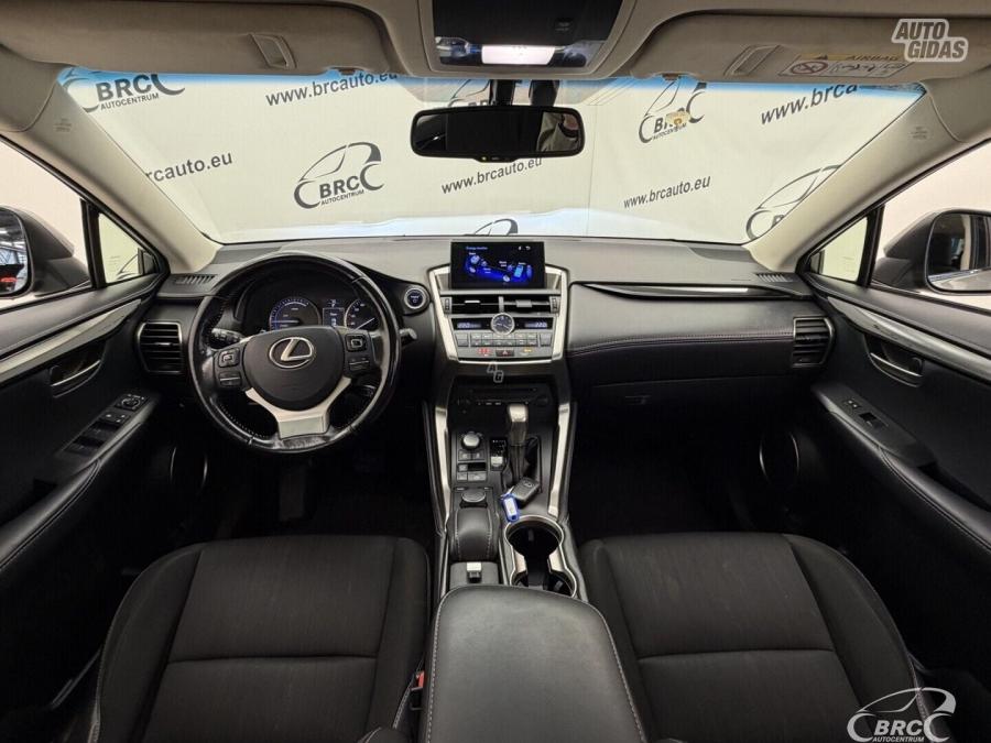 Grey Lexus NX 300h 2016 in Avizieniai, with an engine capacity of 2.50 L and mileage of 181 thousand km for 17900 €, photo 3 on AUTOMOTO.COM.LV