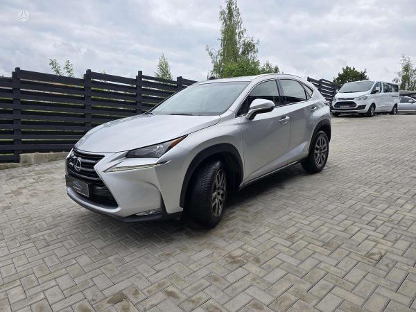 Grey Lexus NX 300h 2016 in Telschi, with an engine capacity of 2.50 L and mileage of 119 thousand km for 17599 €, photo 3 on AUTOMOTO.COM.LV