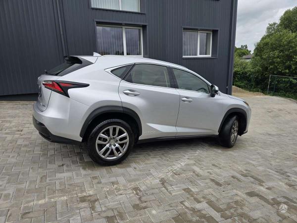 Grey Lexus NX 300h 2016 in Telschi, with an engine capacity of 2.50 L and mileage of 119 thousand km for 17599 €, photo 6 on AUTOMOTO.COM.LV