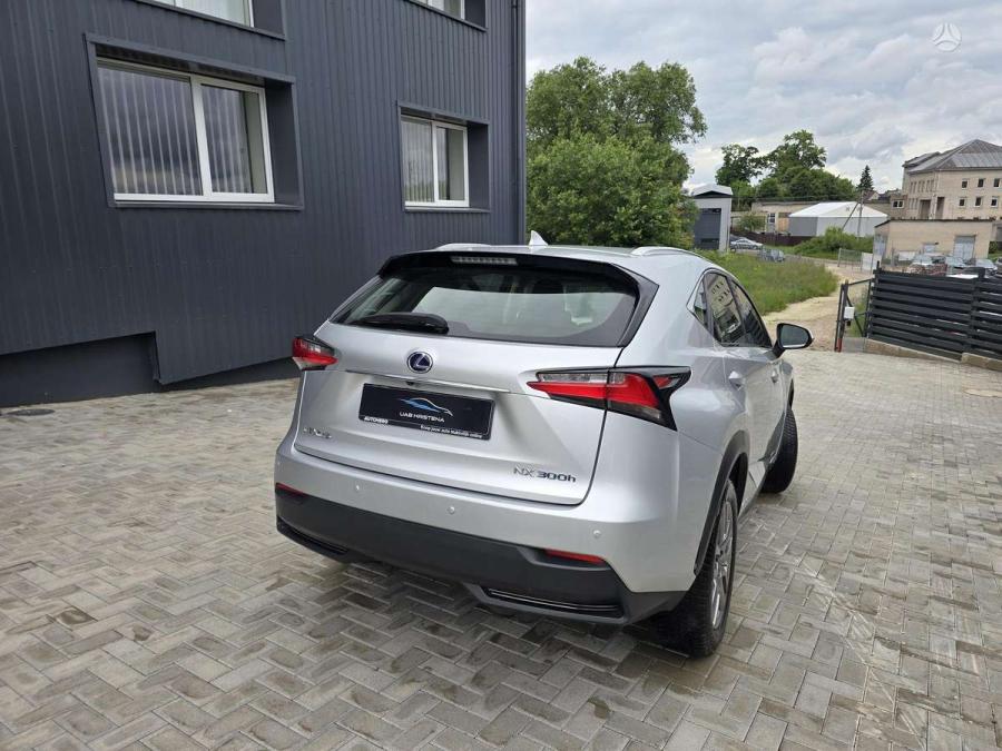 Grey Lexus NX 300h 2016 in Telschi, with an engine capacity of 2.50 L and mileage of 119 thousand km for 17599 €, photo 10 on AUTOMOTO.COM.LV