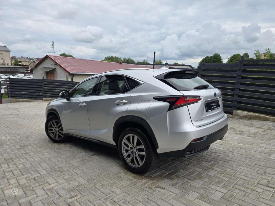 Grey Lexus NX 300h 2016 in Telschi, with an engine capacity of 2.50 L and mileage of 119 thousand km for 17599 €, photo 12 on AUTOMOTO.COM.LV