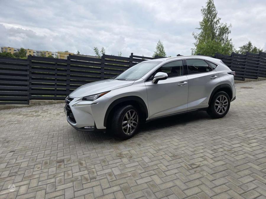 Grey Lexus NX 300h 2016 in Telschi, with an engine capacity of 2.50 L and mileage of 119 thousand km for 17599 €, photo 15 on AUTOMOTO.COM.LV