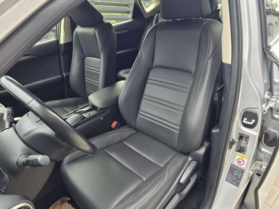 Grey Lexus NX 300h 2016 in Telschi, with an engine capacity of 2.50 L and mileage of 119 thousand km for 17599 €, photo 26 on AUTOMOTO.COM.LV