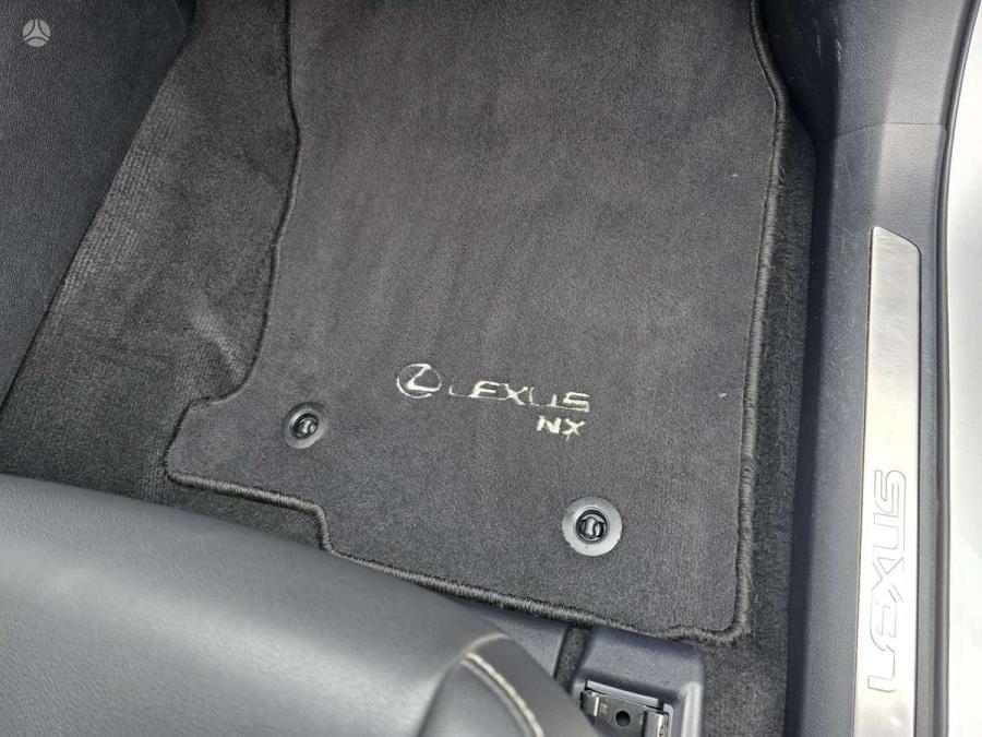 Grey Lexus NX 300h 2016 in Telschi, with an engine capacity of 2.50 L and mileage of 119 thousand km for 17599 €, photo 37 on AUTOMOTO.COM.LV