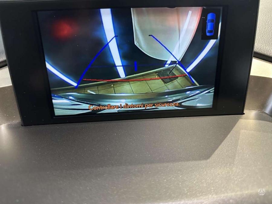 Pelēks Lexus NX 300h 2016 Viļņa, ar dzinēja tilpumu 2.50 L un nobraukumu 246 tūkst. km par 17550 €, foto 17 vietnē AUTOMOTO.COM.LV