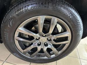 Pelēks Lexus NX 300h 2016 Viļņa, ar dzinēja tilpumu 2.50 L un nobraukumu 246 tūkst. km par 17550 €, foto 24 vietnē AUTOMOTO.COM.LV