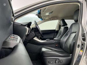 Серый Лексус NX 300h 2016 в Вильнюс, объемом двигателя 2.49 л и пробегом 109 тыс. км за 24900 €, фото 12 на AUTOMOTO.COM.LV