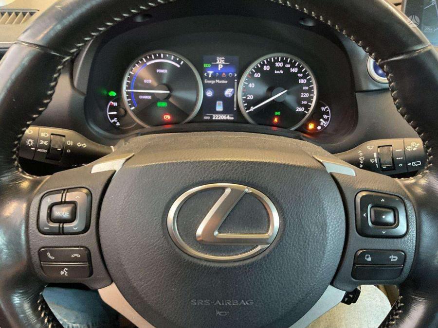 Pelēks Lexus NX 300h 2016 Daugavpils, ar dzinēja tilpumu 2.49 L un nobraukumu 222 tūkst. km par 17800 €, foto 10 vietnē AUTOMOTO.COM.LV