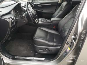 Grey Lexus NX 300h 2016 in Vilnius, with an engine capacity of 2.49 L and mileage of 223 thousand km for 18700 €, photo 16 on AUTOMOTO.COM.LV